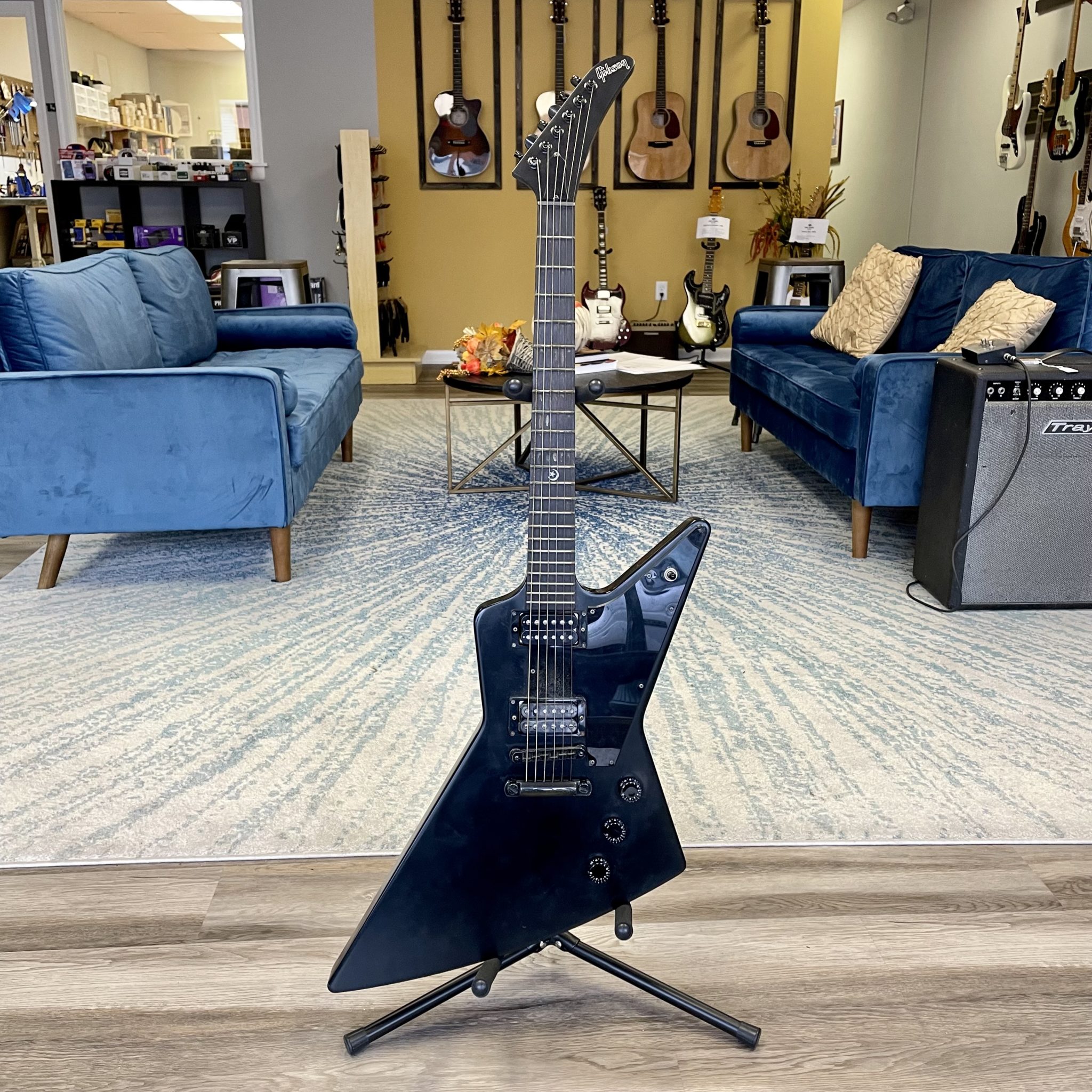 Gothic Explorer Setup | One Three Guitar - Guitar Setup w/ Major Cleaning